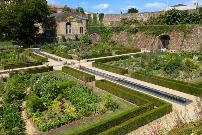 7 Ideas to Create a Potager Garden - The Seasonal Homestead