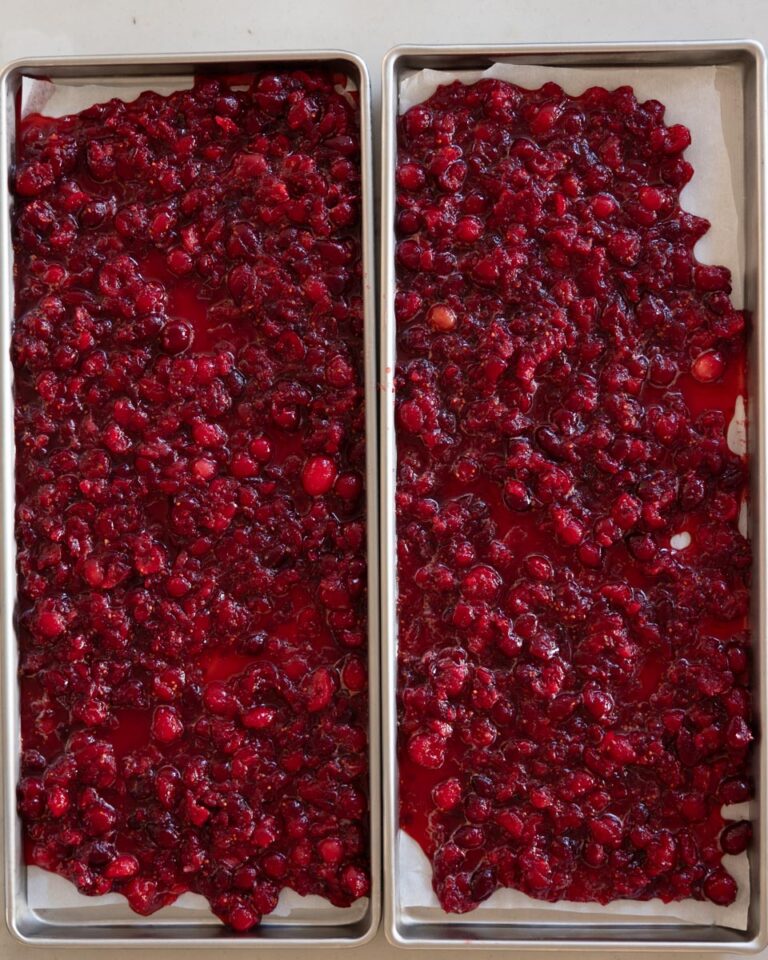 Freeze Dried Cranberries Recipe - The Seasonal Homestead